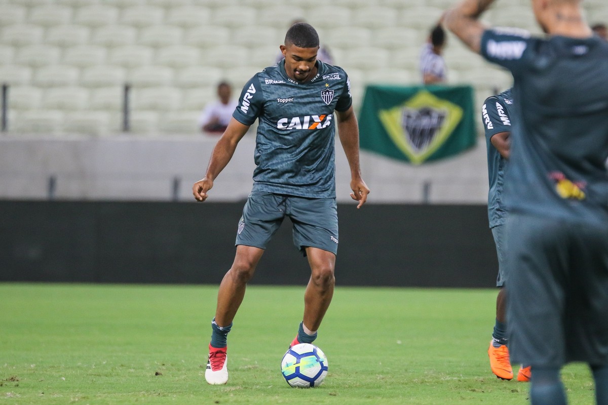 Titular "inesperado", Bremer aproveita chance, mas ainda quer mais ...