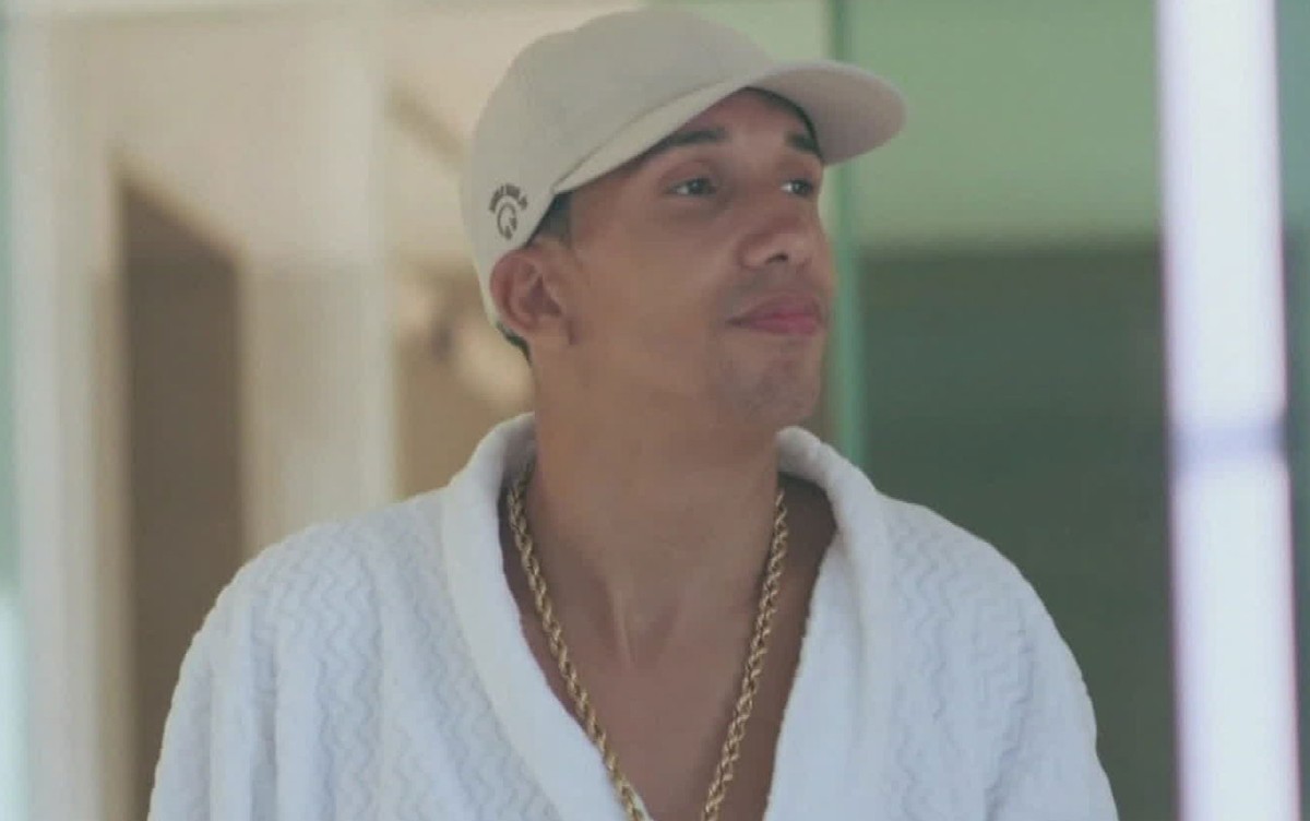 MC Rodson: quem é o cantor de 'Favela é lugar de paz' que foi baleado ...