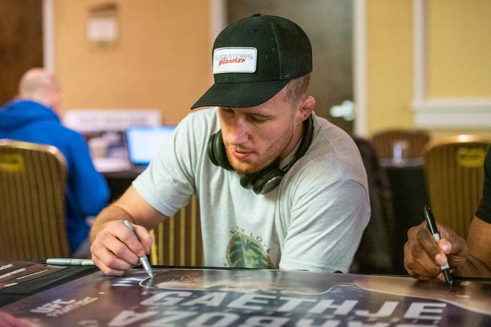 Justin Gaethje avisa Edson Barboza: "Para me vencer, tem que estar ...