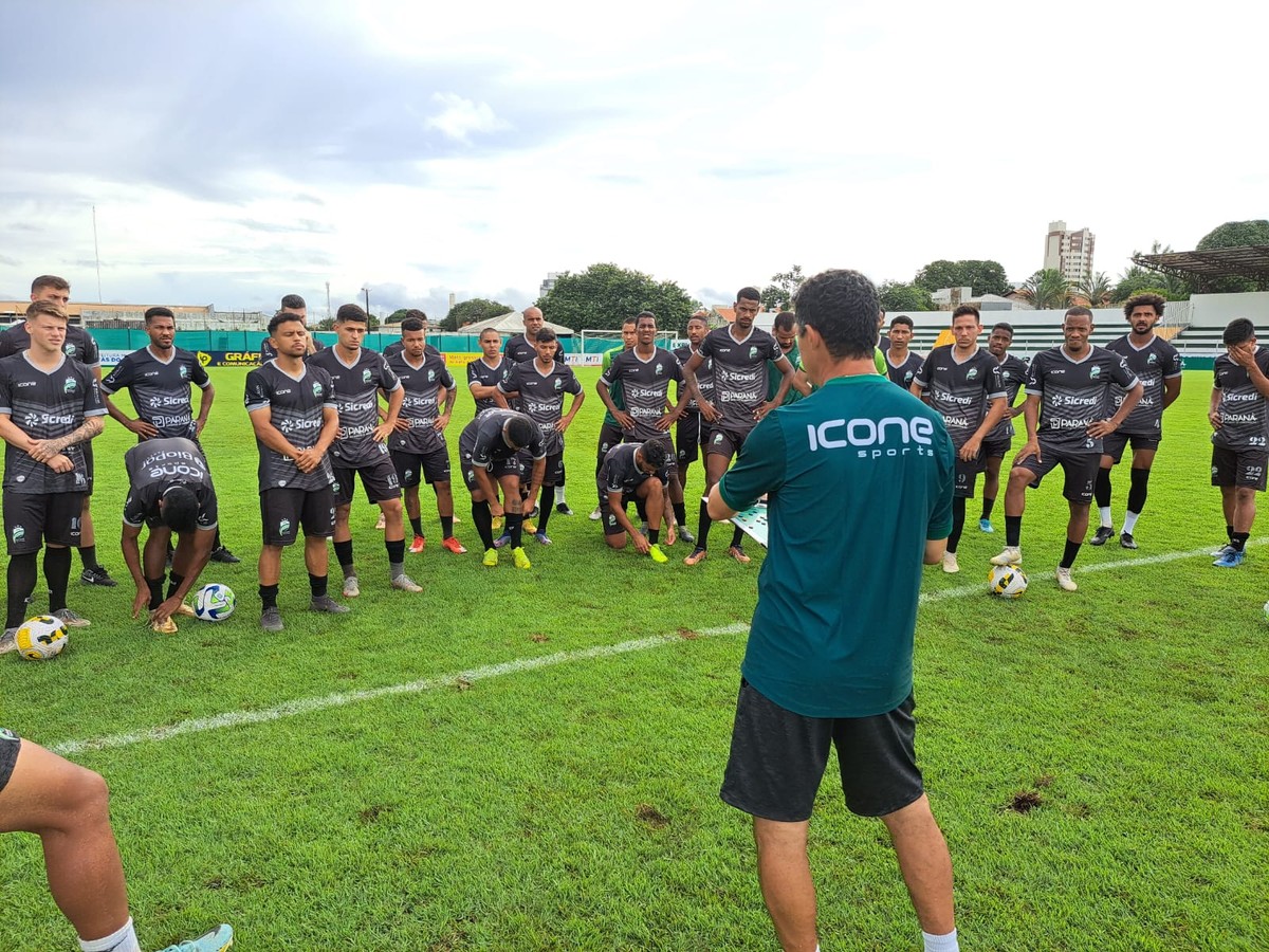 Luverdense realiza último treino antes de viajar para enfrentar o Vila ...
