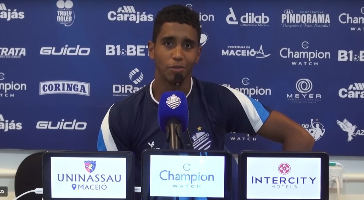 Gabriel fala sobre a forma como vem atuando no CSA neste ano: "Jogo ...