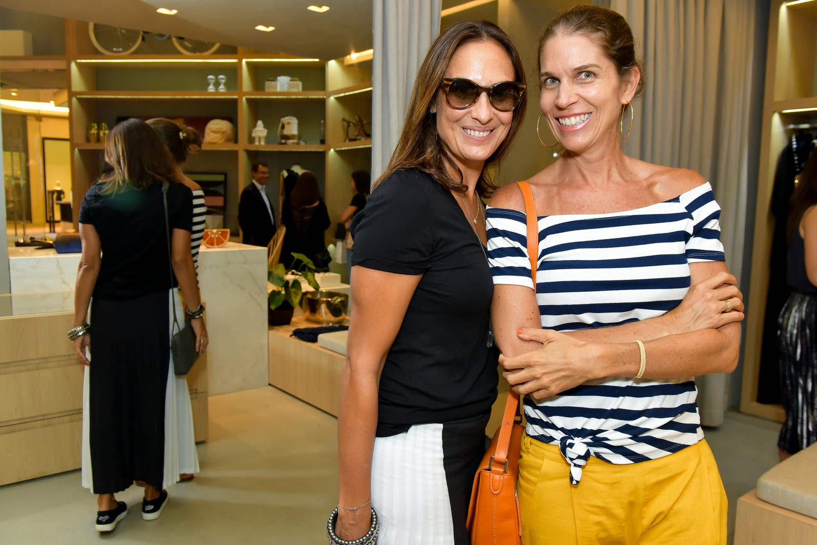 Gallerist celebra chegada do Carnaval com seleção especial de peças ...