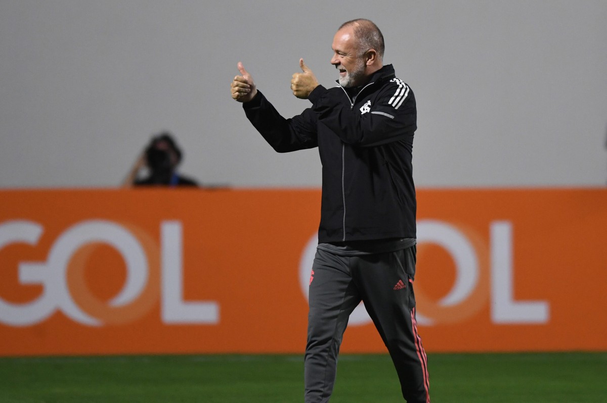 Mano acumula 10 viradas em mata-matas nas principais competições, todas ...