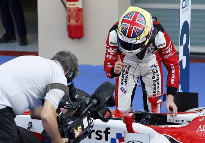 Calado vence e tira 3º lugar de Nasr. Russian Time bate Carlin nas ...