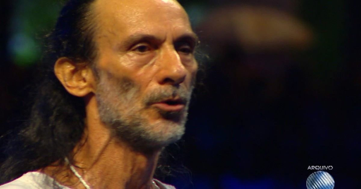 G1 - Corpo do músico e regente Sérgio Souto é enterrado em Salvador ...