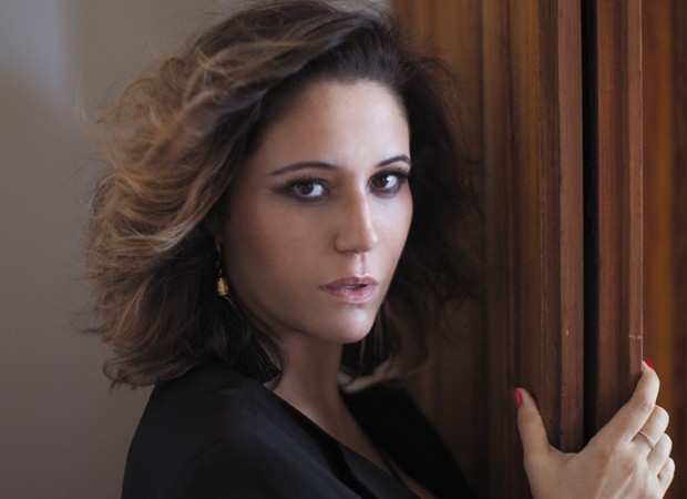 Com 2 mil cristais em fantasia, Maria Rita usará look avaliado em R$ 20 ...