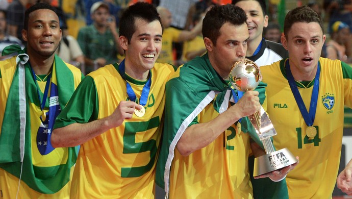 Falcão comemora volta à seleção após mudanças na CBFS: "Muito feliz ...