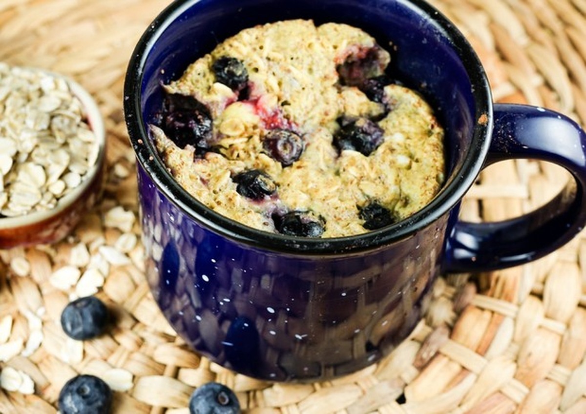 Aprenda a fazer um muffin que fica pronto em 1 minuto | Lifestyle | Vogue