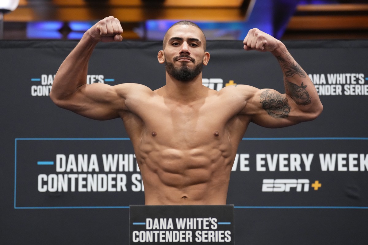 UFC: Vitor Petrino tem estreia marcada contra Tafon Nchukwi | combate | ge