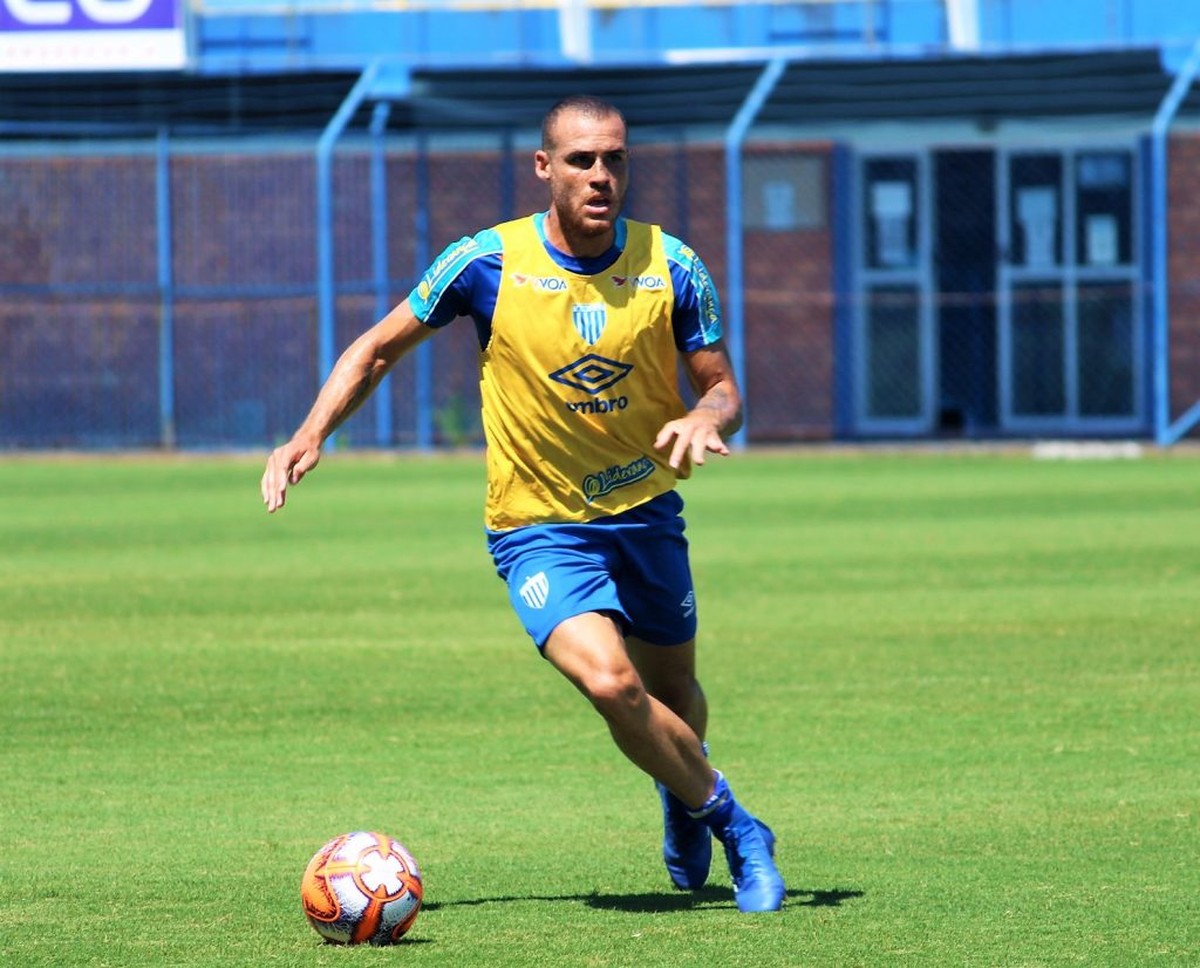 Capitão pela 1ª vez, Pedro Castro se vê preparado para atuar em ...