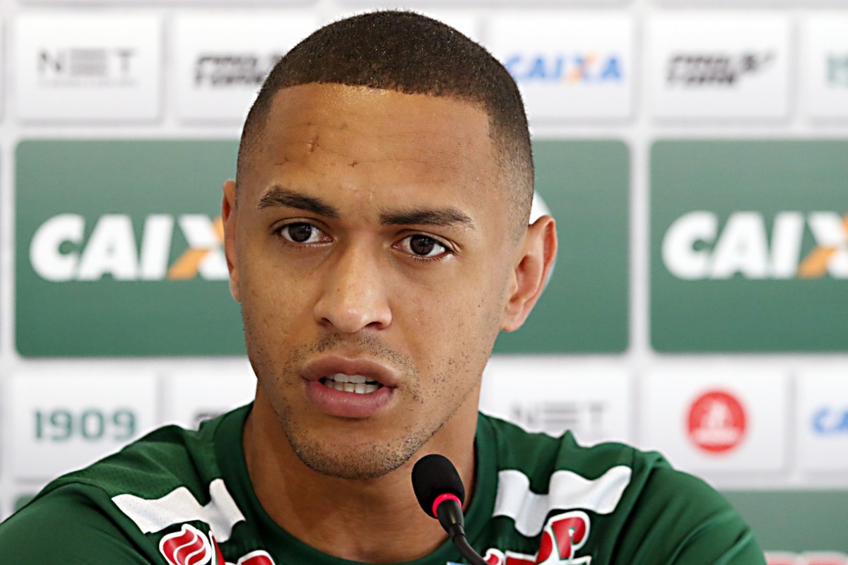 Leandro Silva encerra rodízio na lateral do Coritiba: "Espero dar ...