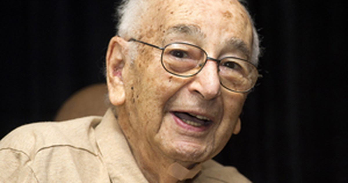 G1 - Morre aos 98 anos Joe Simon, criador do Capitão América - notícias ...