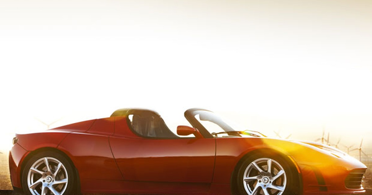 Auto Esporte - Tesla lança versão do esportivo elétrico Roadster