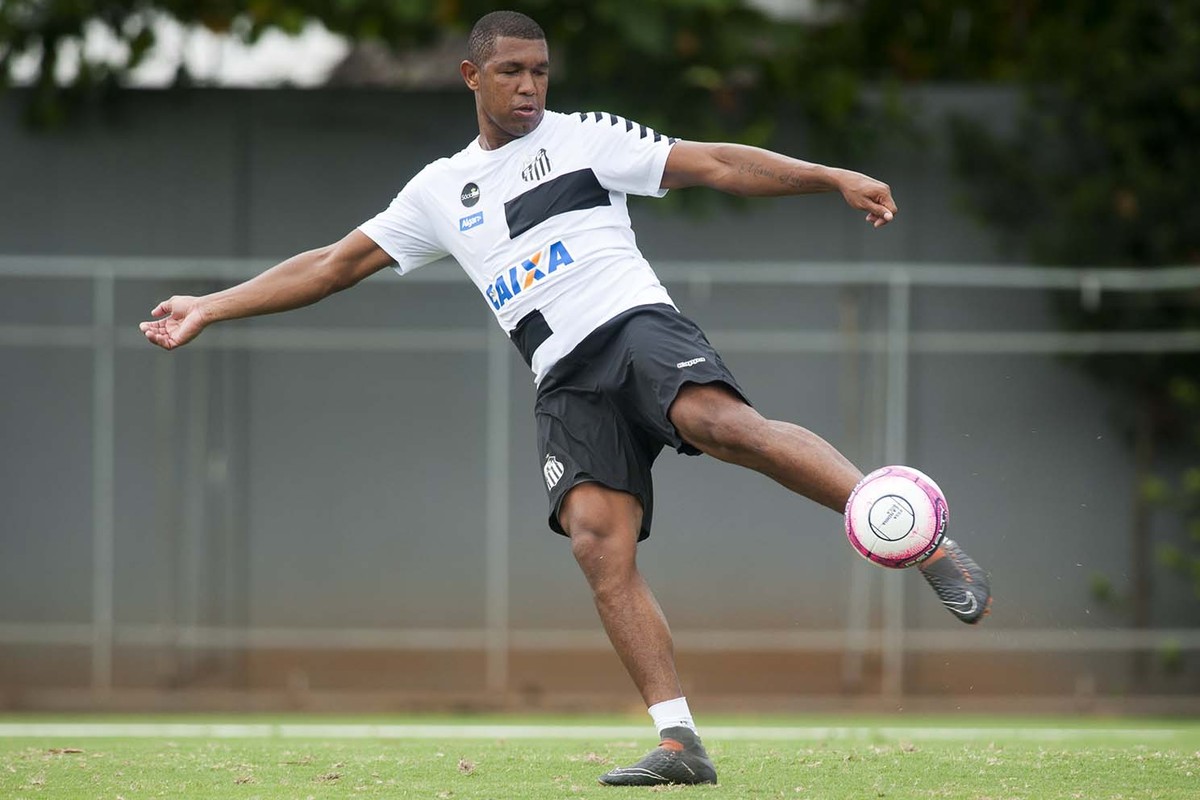 Coritiba traz lateral do Cruzeiro, e atacante Rodrigão chega nesta ...
