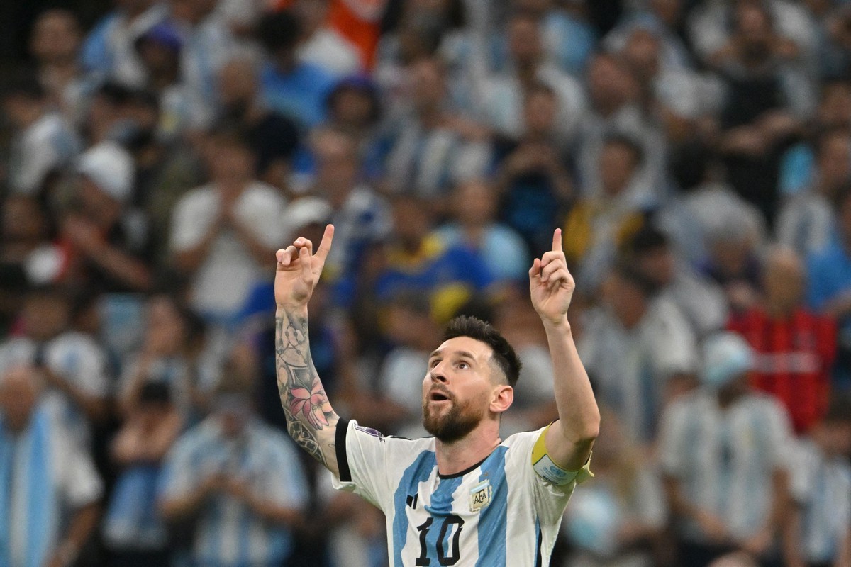 Análise: na interminável batalha do Lusail, Messi dribla o tempo ...