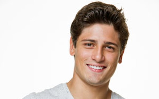 Daniel Rocha: "Sou romântico até demais" - Quem | QUEM News