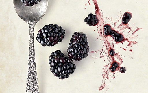 Amora: os benefícios e receitas com a pequena fruta - Casa e Jardim ...