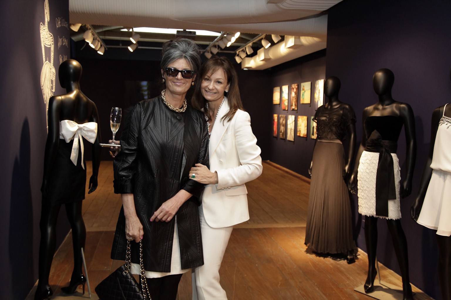 Le Lis Blanc arma festa para lançar livro e exposição de seus 25 anos ...