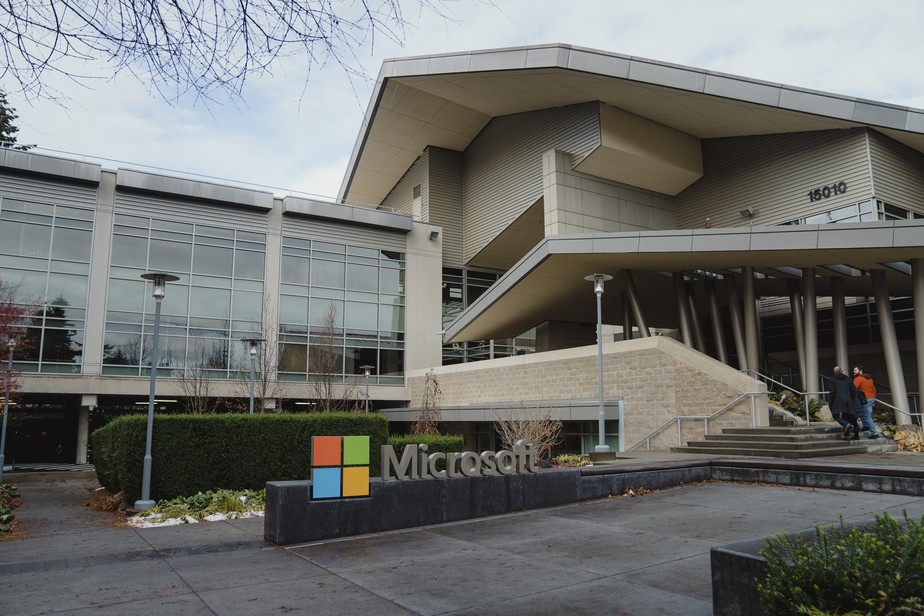 Em vitória histórica, 300 empregados de empresa de games da Microsoft ...