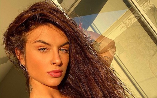 Iluminada: Bárbara Labres compartilha selfie no Instagram - GQ | Musa