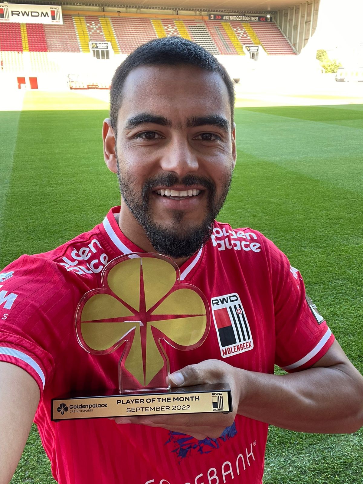 Ex-Botafogo, Barreto é eleito o melhor jogador de setembro no RWD ...