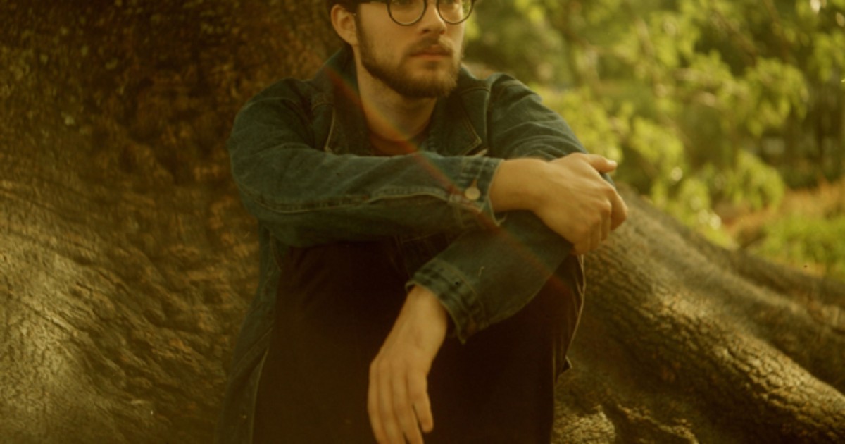 G1 - Lucas Nadal se apresenta em Santos, SP, para divulgar novo álbum ...