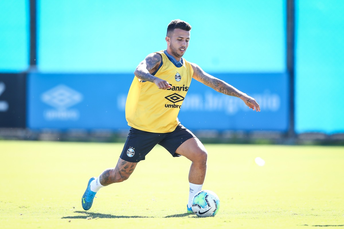 Matheus Henrique vê grupo confiante e diz que Grêmio chega bem ...