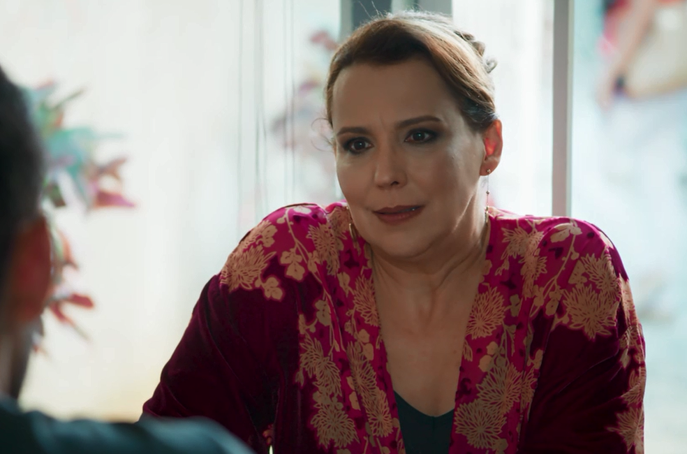 Rafael e Isadora se reencontram | vem por aí | Gshow