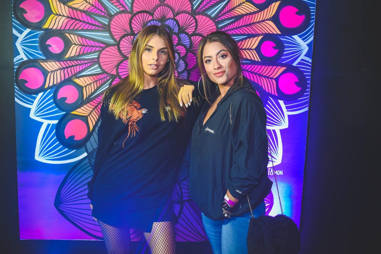 Deu Match! | Em parceria com | Glamour
