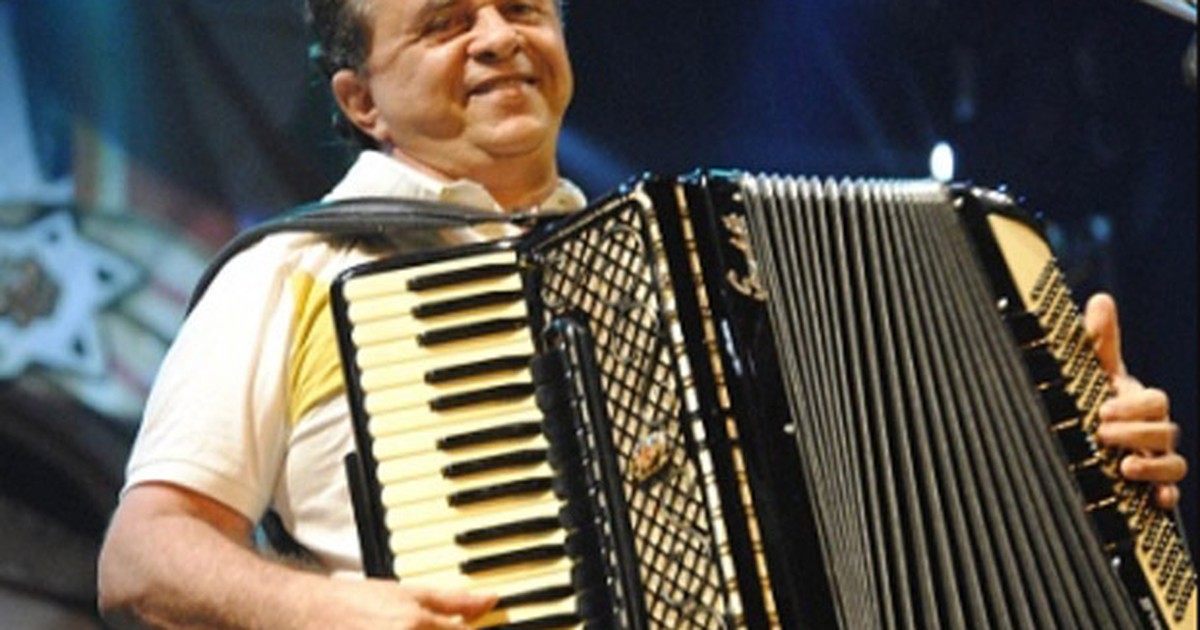G1 - Cantor Flávio José apresenta novo show no Armazém Vilas - notícias ...