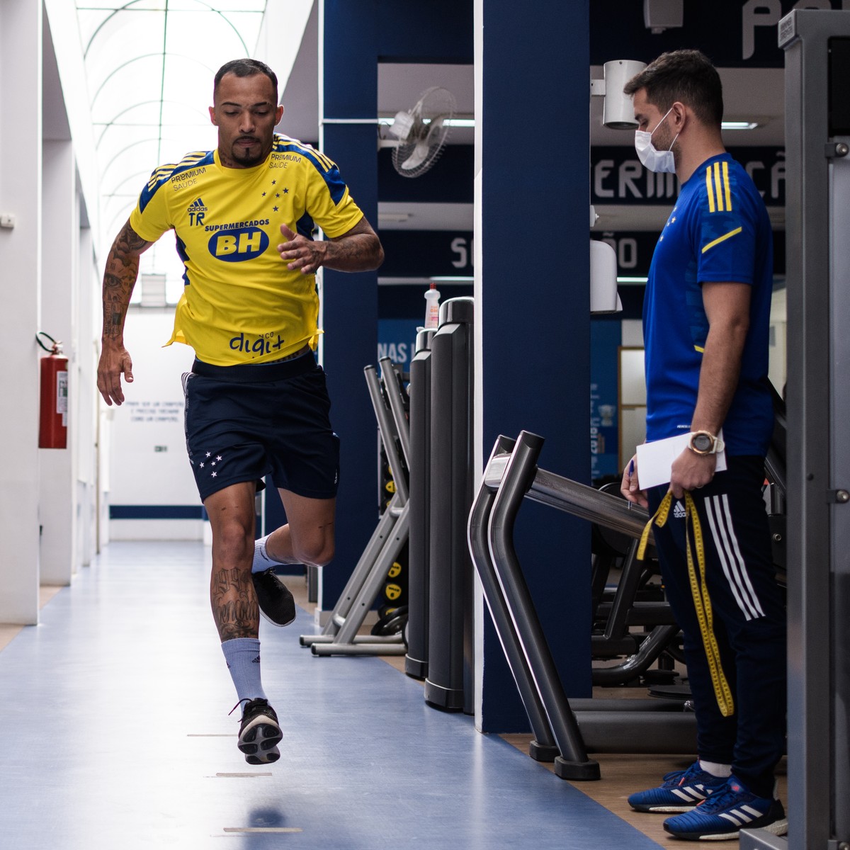Cruzeiro anuncia contratação de Joseph até o fim da temporada ...