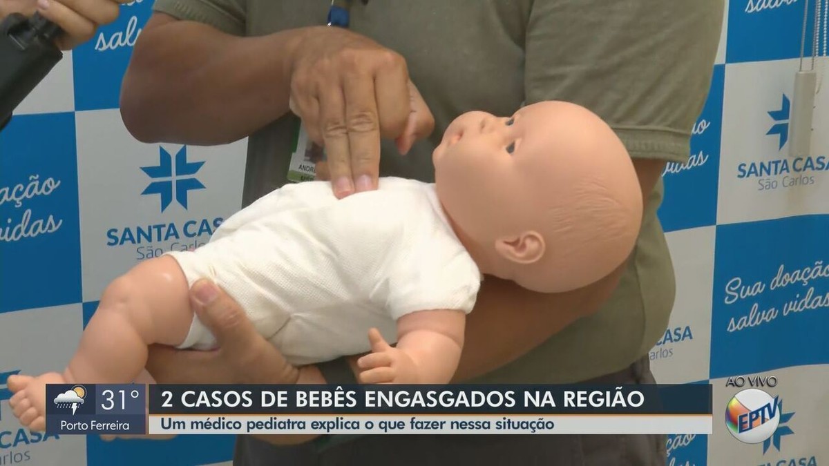 Engasgo de bebês: pediatra dá orientações sobre o que fazer | São ...