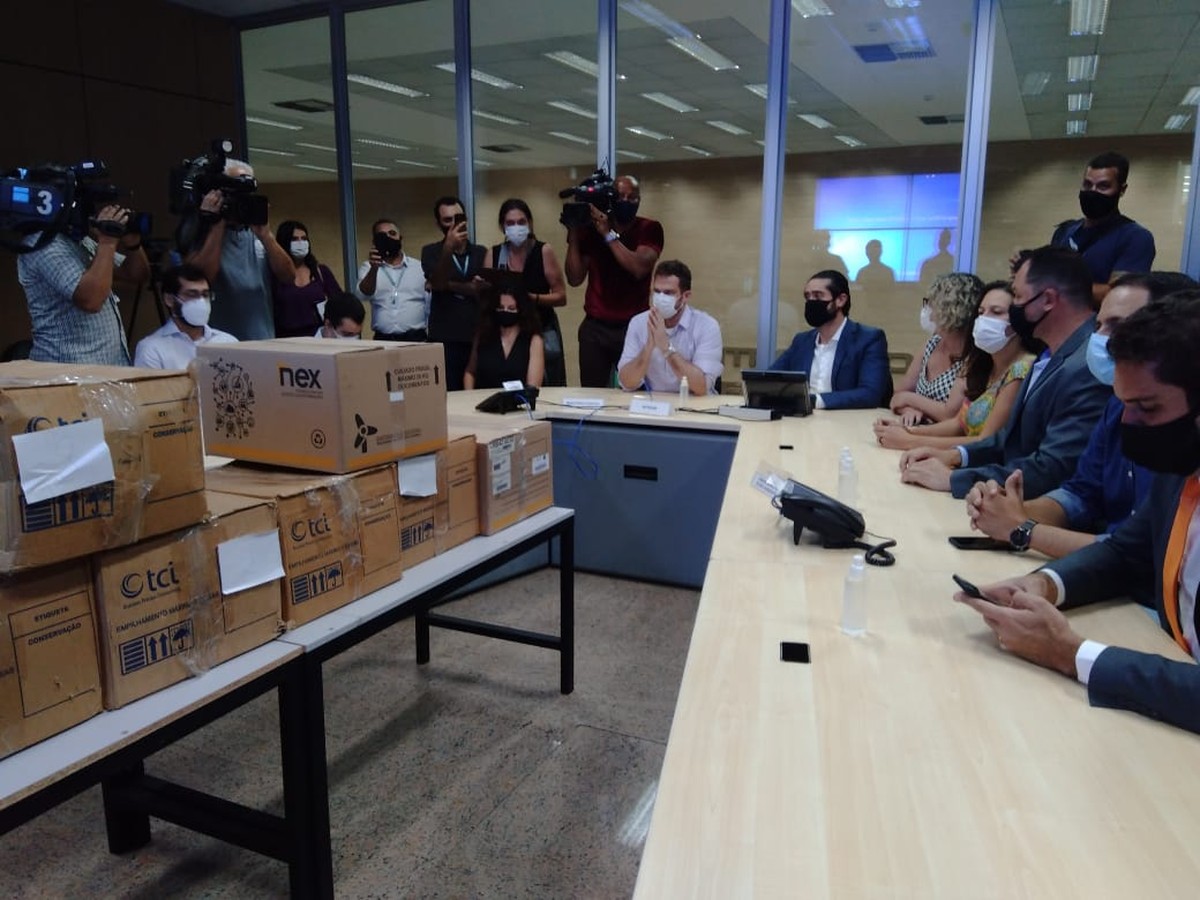 Polícia abre caixas com documentos da BHTrans na presença de vereadores ...