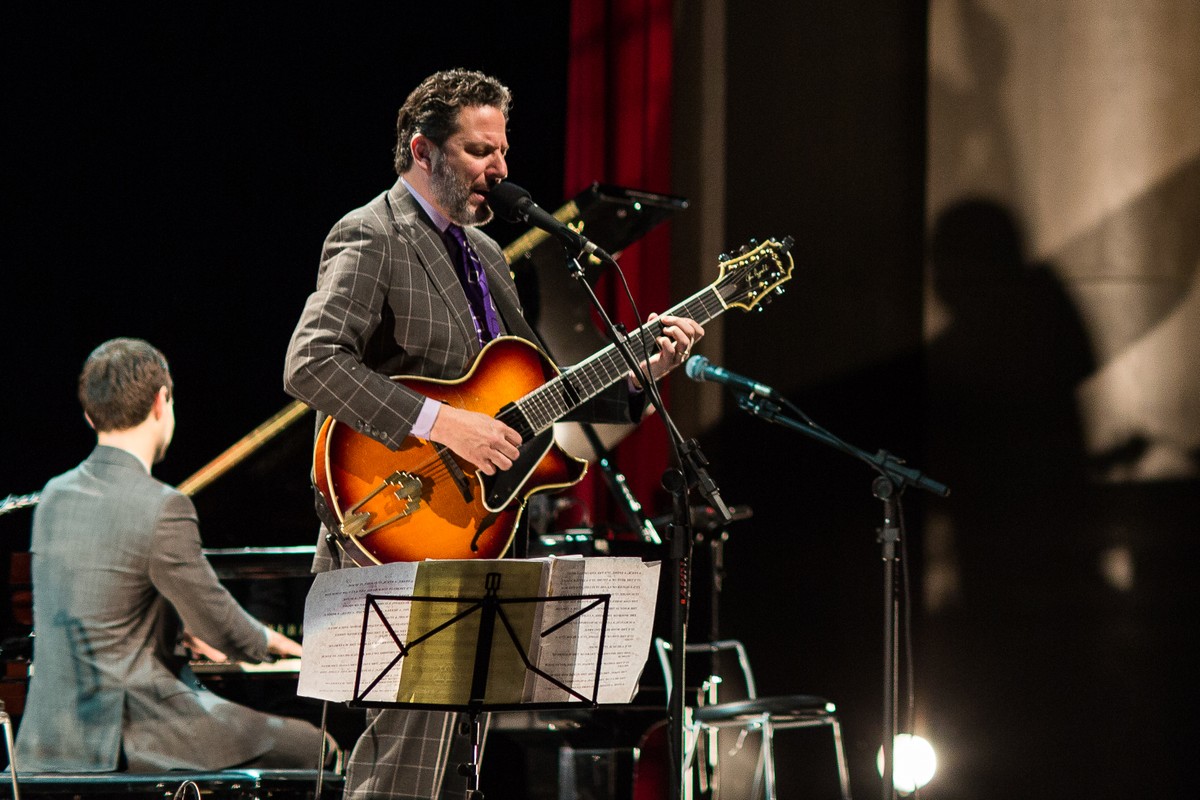 John Pizzarelli desembarca em BH com show que homenageia ícone do jazz ...