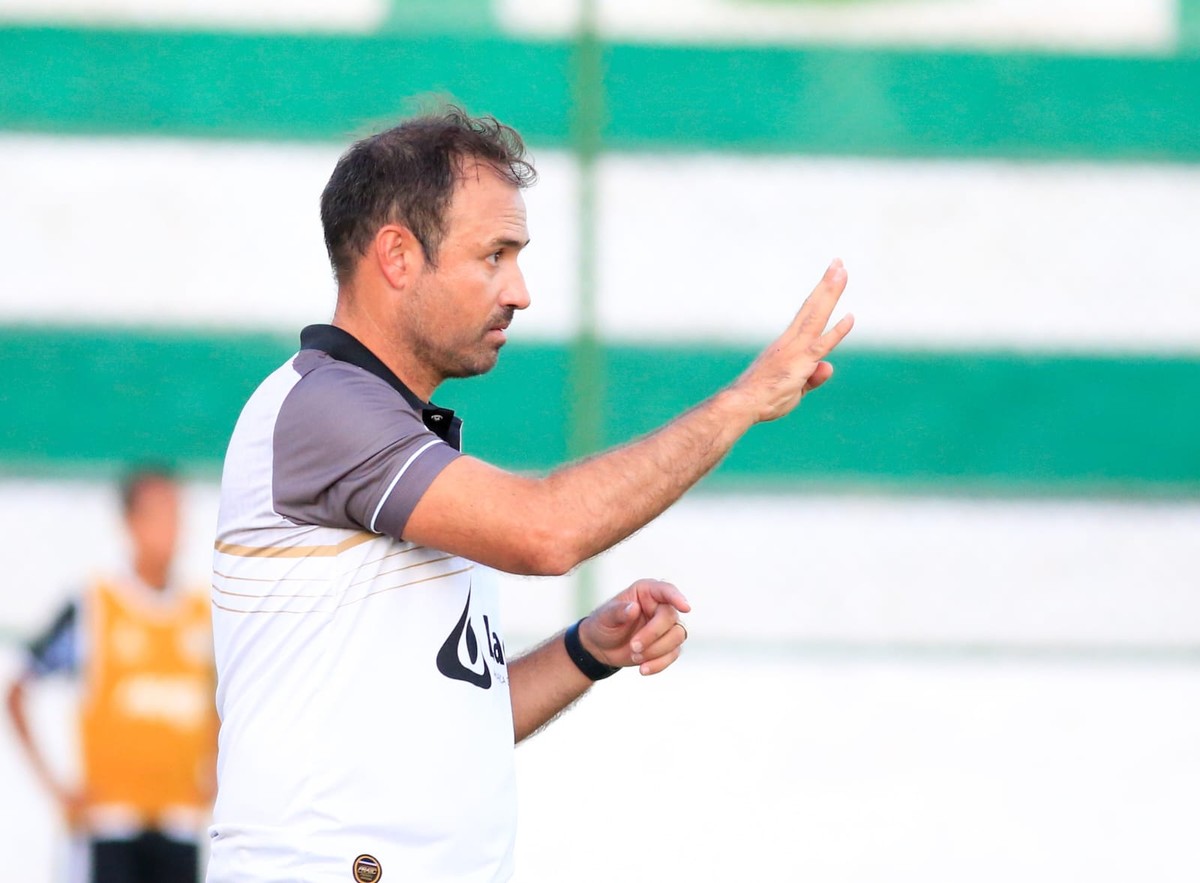 Na estreia, técnico Sidney Moraes avalia empate do ASA com o Murici ...