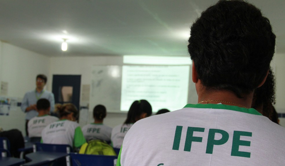 IFPE abre seleção para 30 vagas em pré-vestibular gratuito em campus no ...