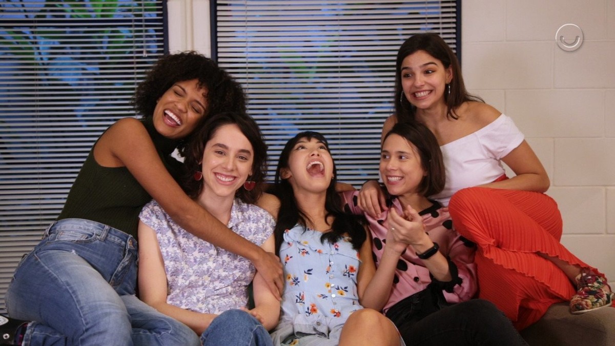 As Five se reencontram e falam sobre primeira gravação juntas; assista ...