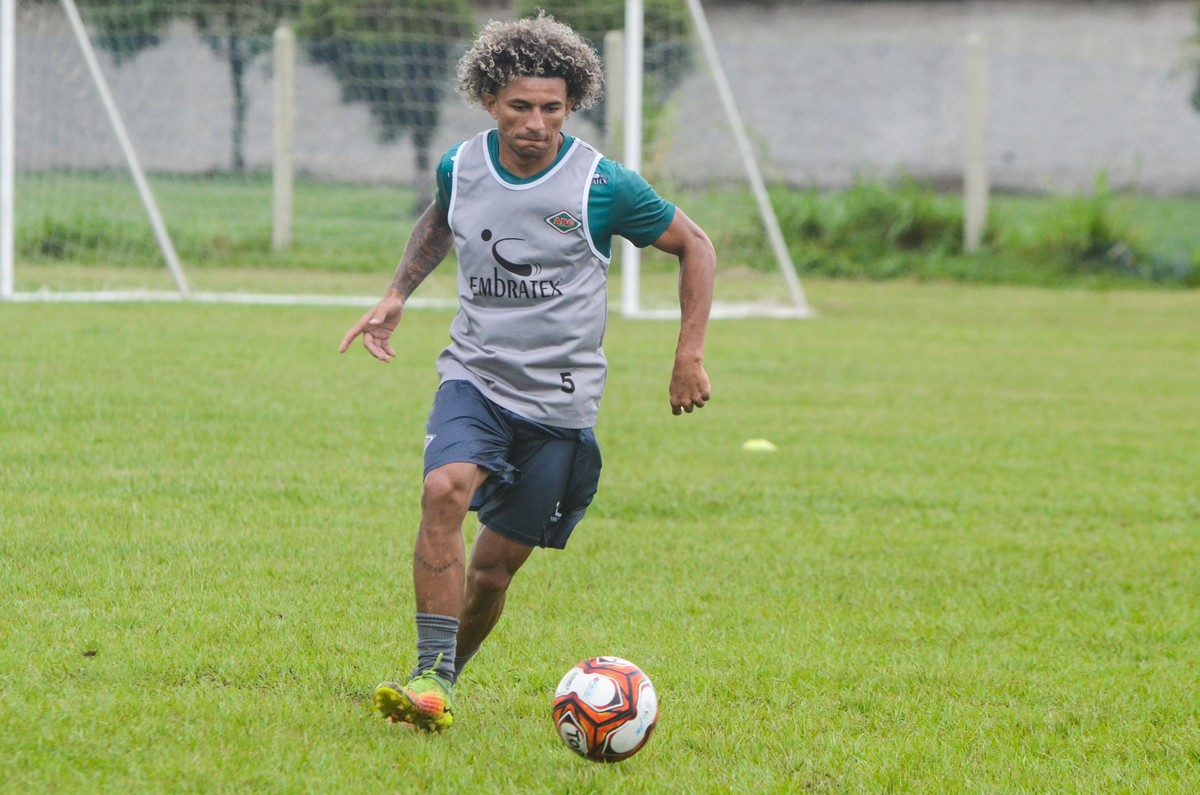 Imperatriz anuncia contratação de Diego Valderrama, que volta ao clube ...