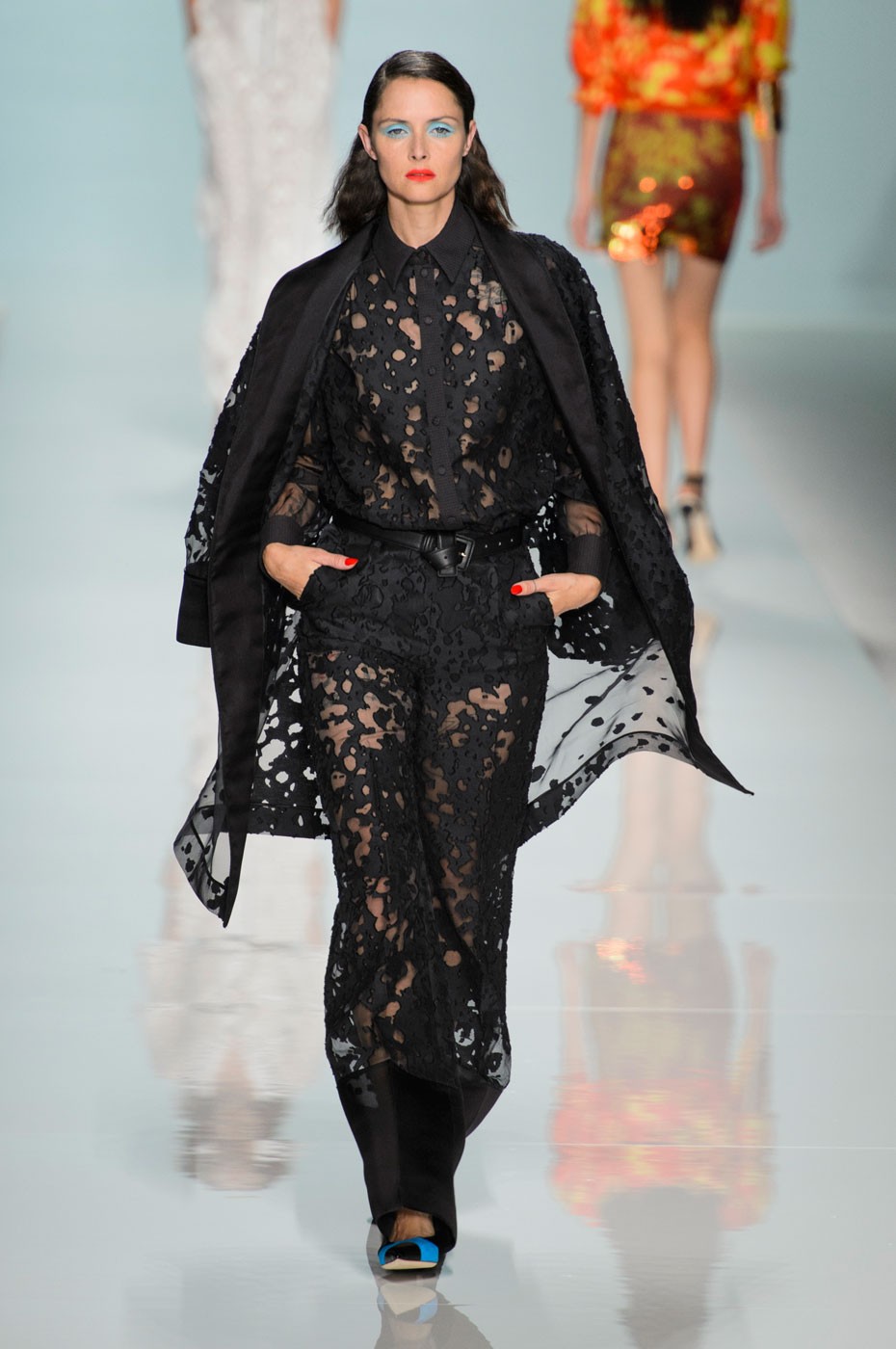 Emanuel Ungaro | Paris | Verão 2015 | Desfiles | Vogue