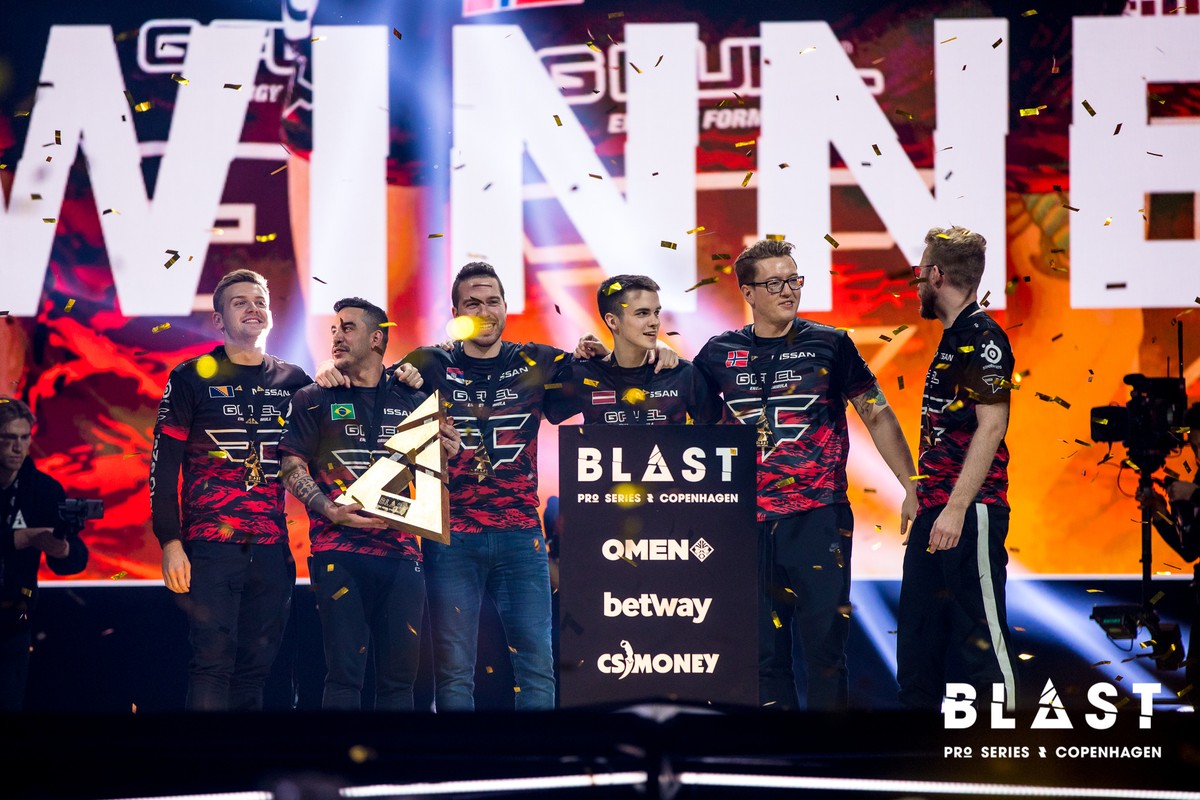 BLAST Pro Series Copenhagen: pela FaZe, coldzera ergue trófeu após ...
