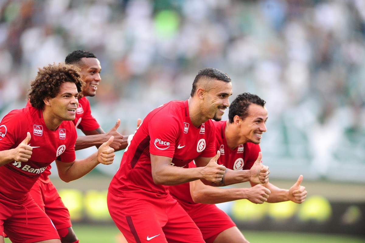 Atuações: Camilo muda Inter e faz Pottker brilhar em vitória contra o ...