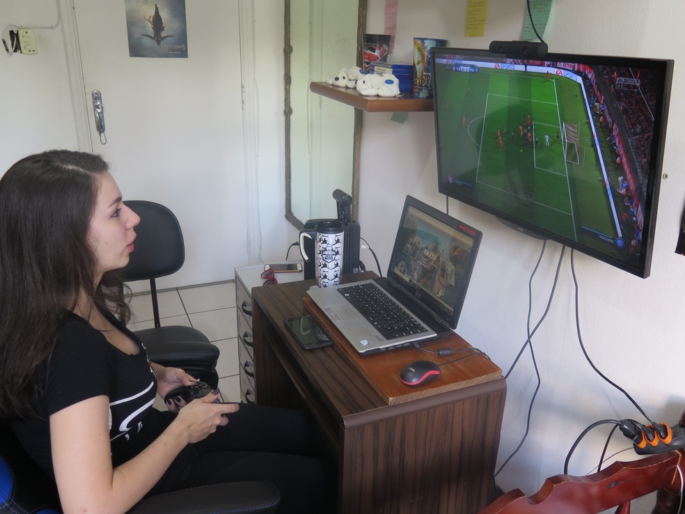 Menina 'gamer' conquista fãs e relata preconceito: 'Não aceitam perder ...