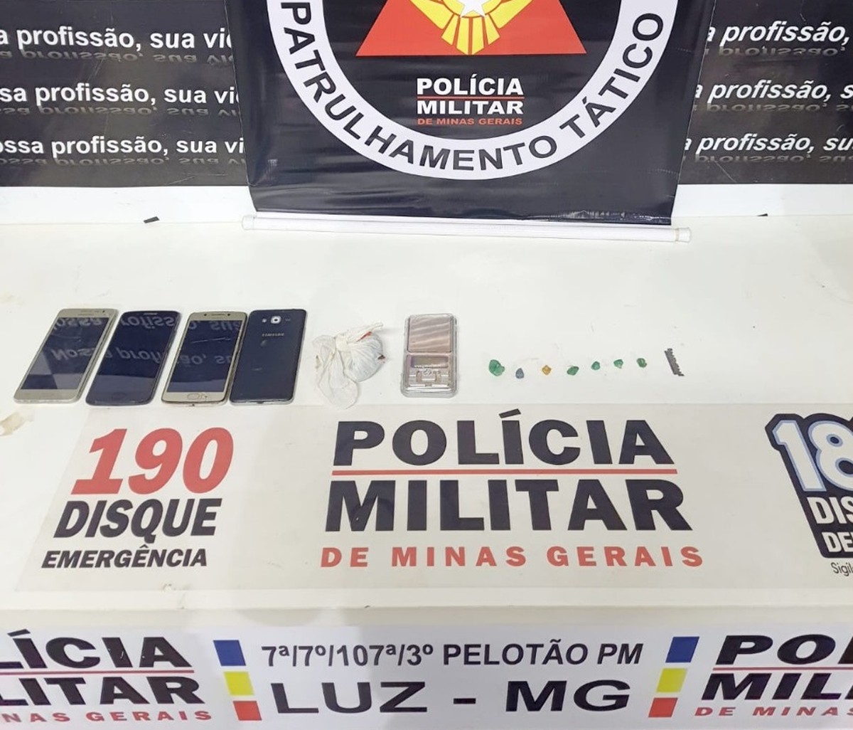 Três Pessoas São Detidas E Uma Adolescente é Apreendida Por