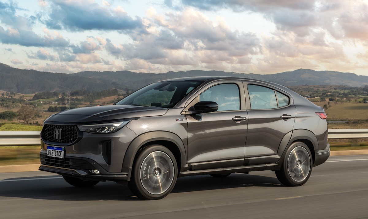 Teste: Fiat Fastback tem motor de Compass, preço de Renegade, mas menos ...