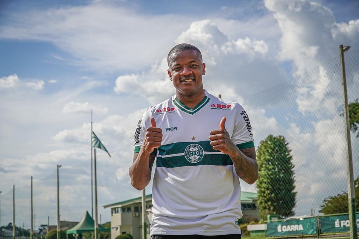 Coritiba confirma contratação de William Alves, ex-Botafogo e Chaves ...