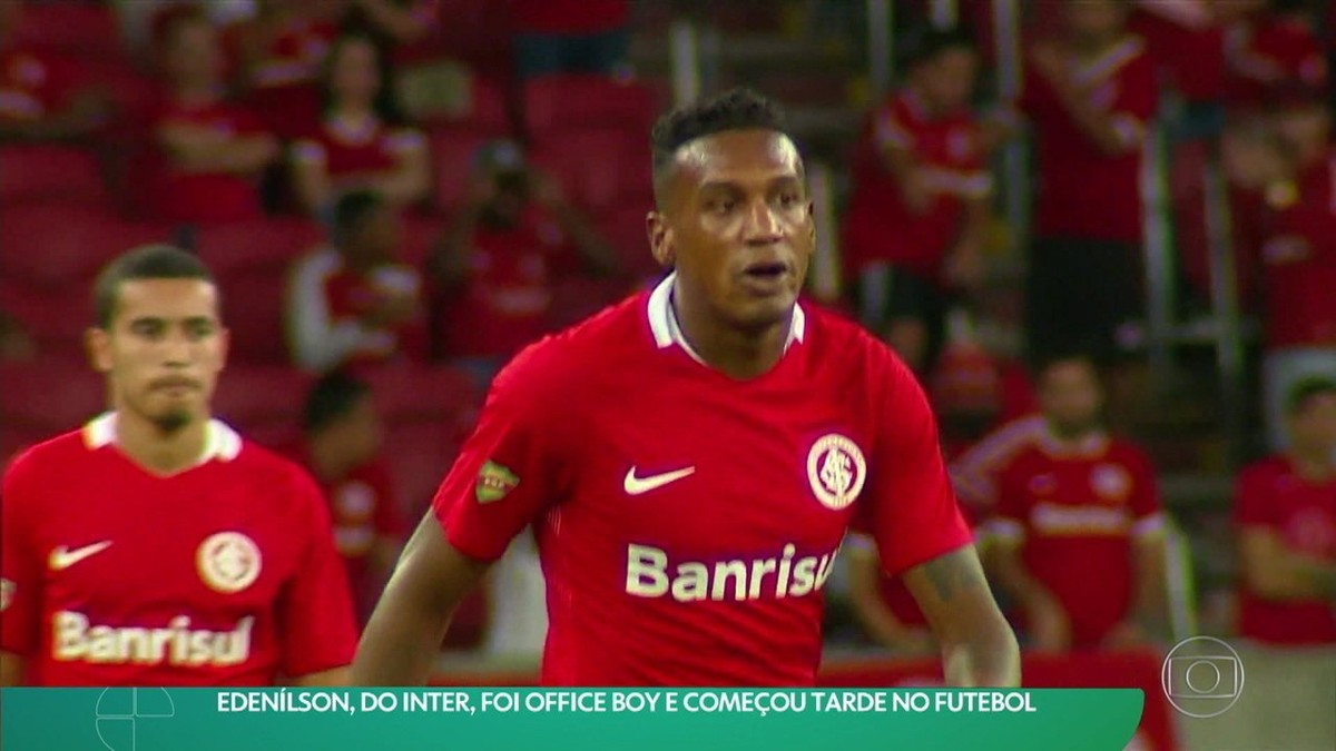 Reforço do Atlético-MG, Edenilson foi polivalente com Coudet e é sinal ...