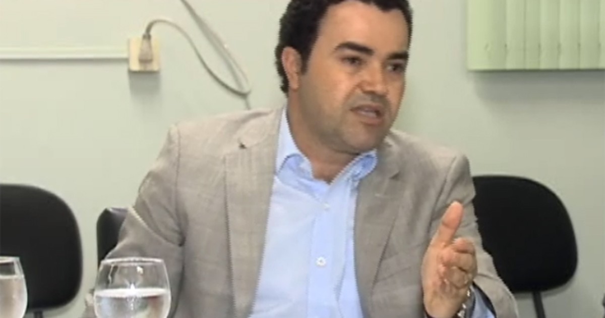 G1 - Prefeito de Divinópolis anuncia medidas para reduzir gastos ...