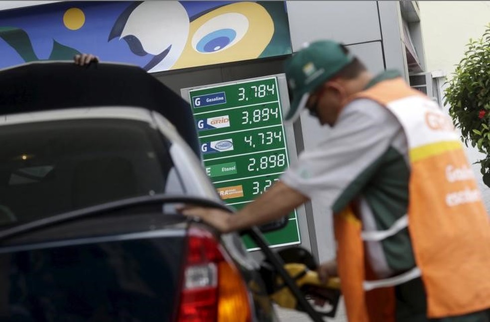 Petrobras reduz margens para recuperar mercado de gasolina | Economia | G1