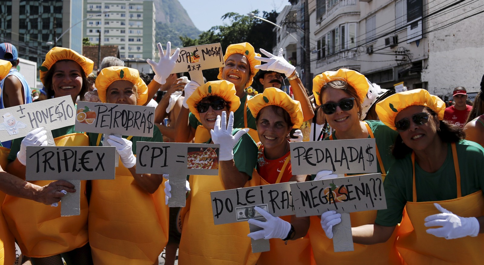 Do Suvaco de Cristo ao Escravos da Mauá, blocos cariocas tradicionais dão adeus ao carnaval ...