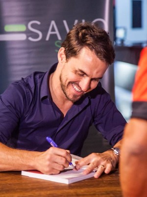 Sávio faz lançamento de livro nesta terça-feira, em shopping de Vitória